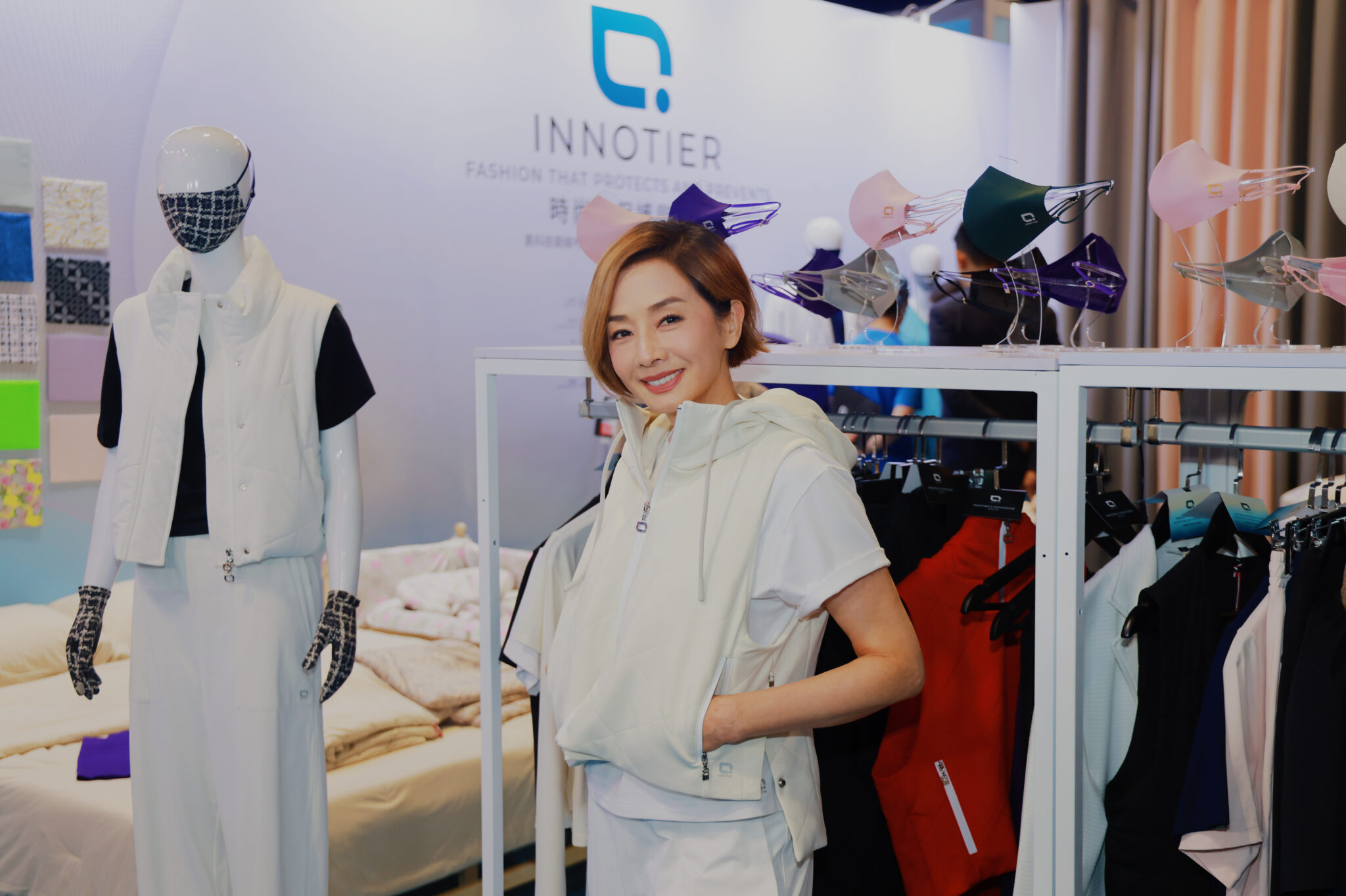 【蜜柚時尚情報】毛舜筠首創個人時裝品牌 INNOTIER x MOMOZONE誕生 - She\sters